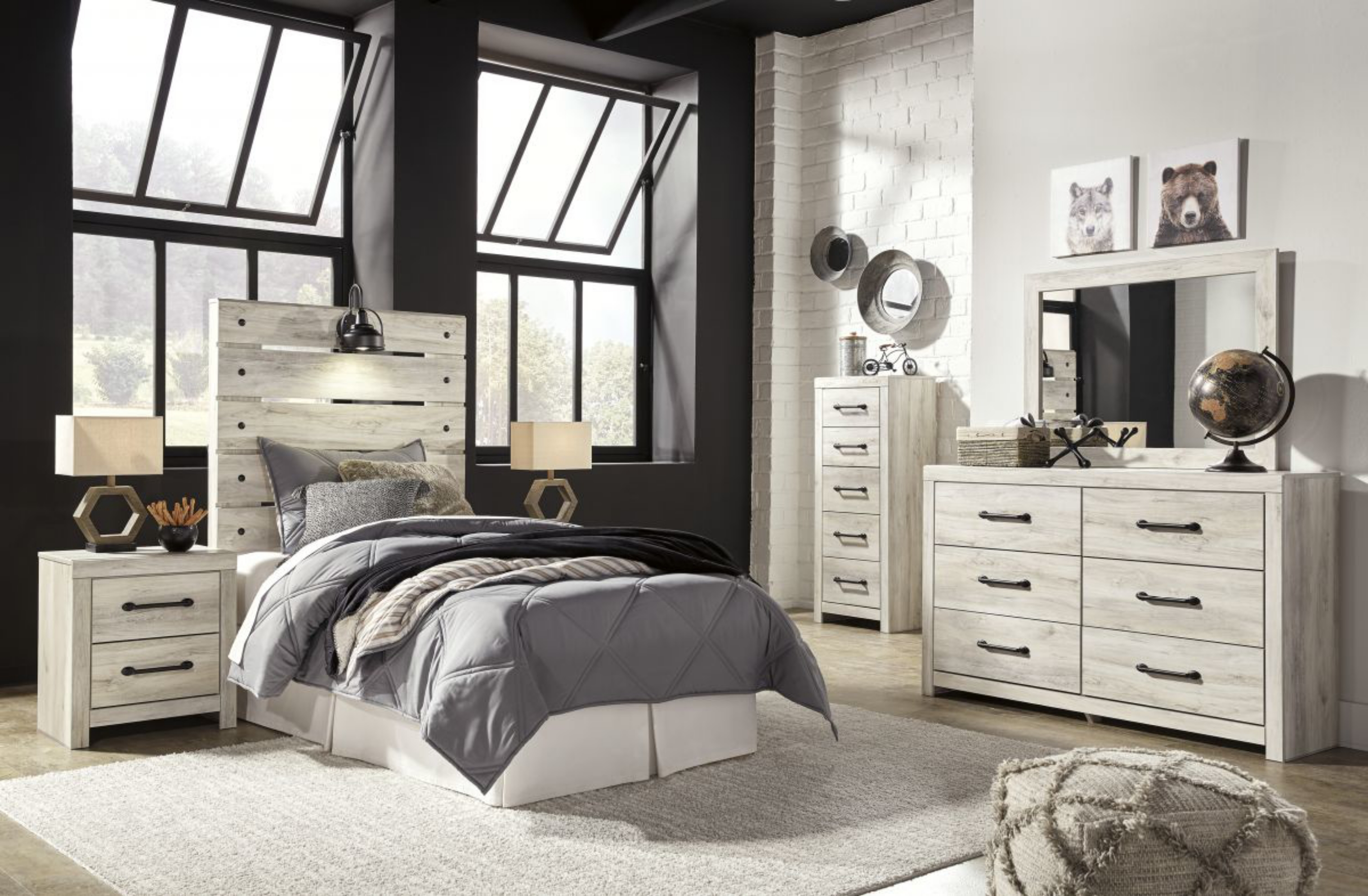 Cambeck Chest of Drawers