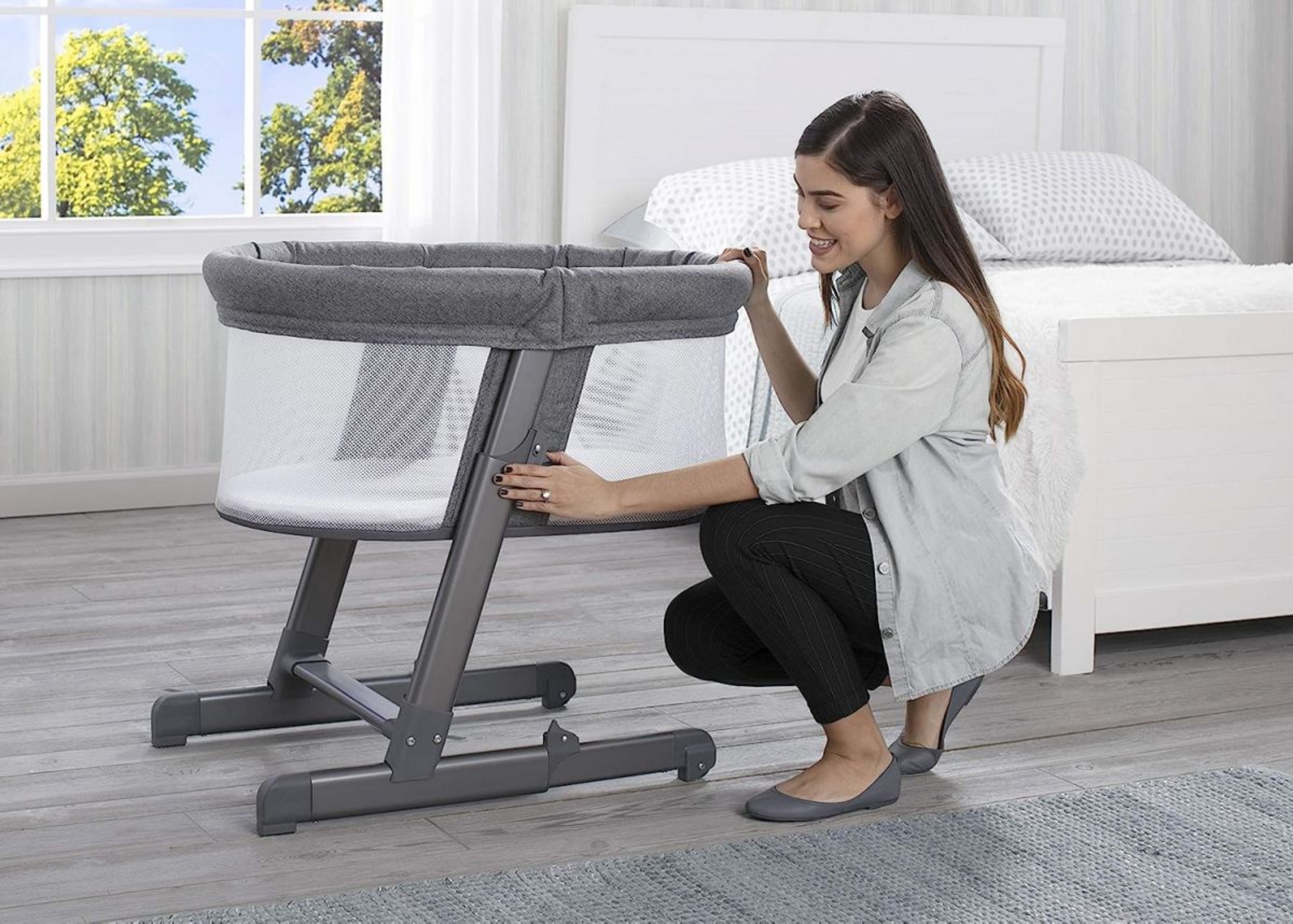Oval City Bassinet