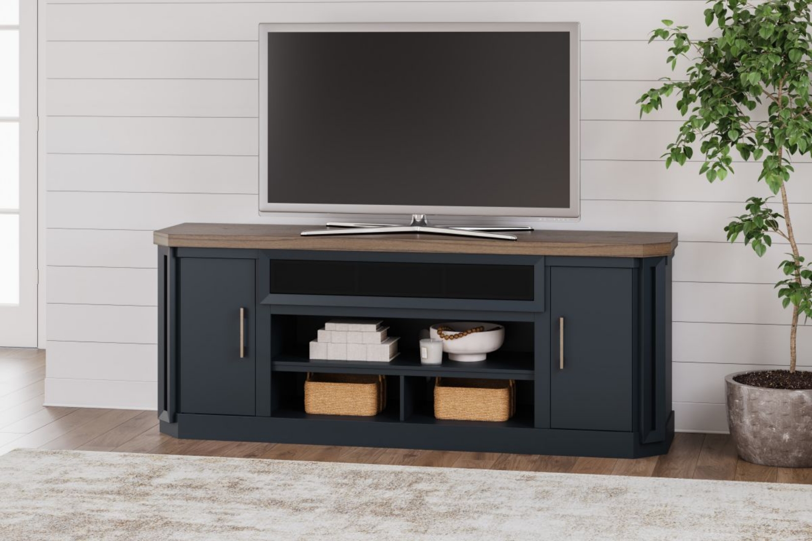 Landocken TV Stand