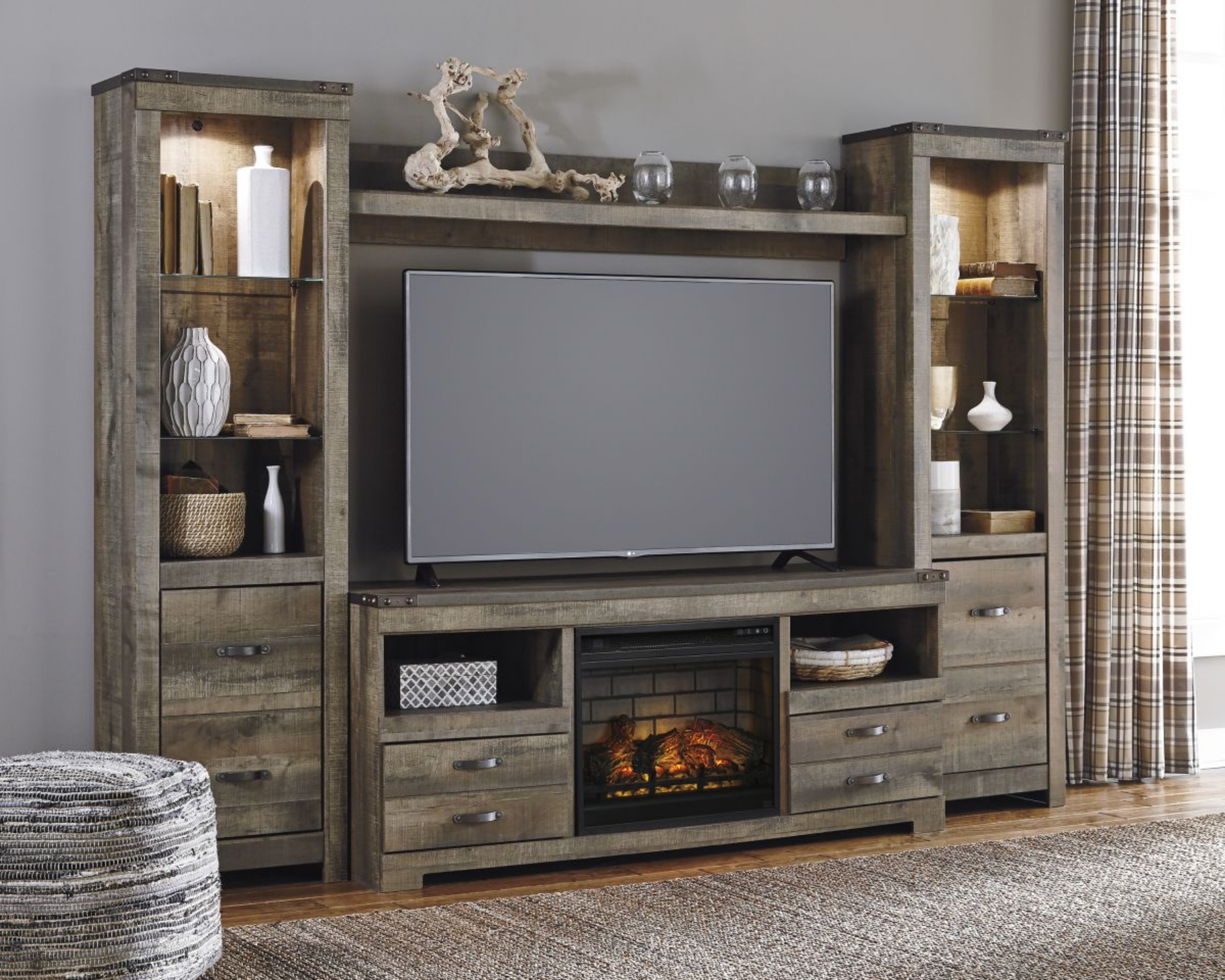 Trinell Entertainment Center