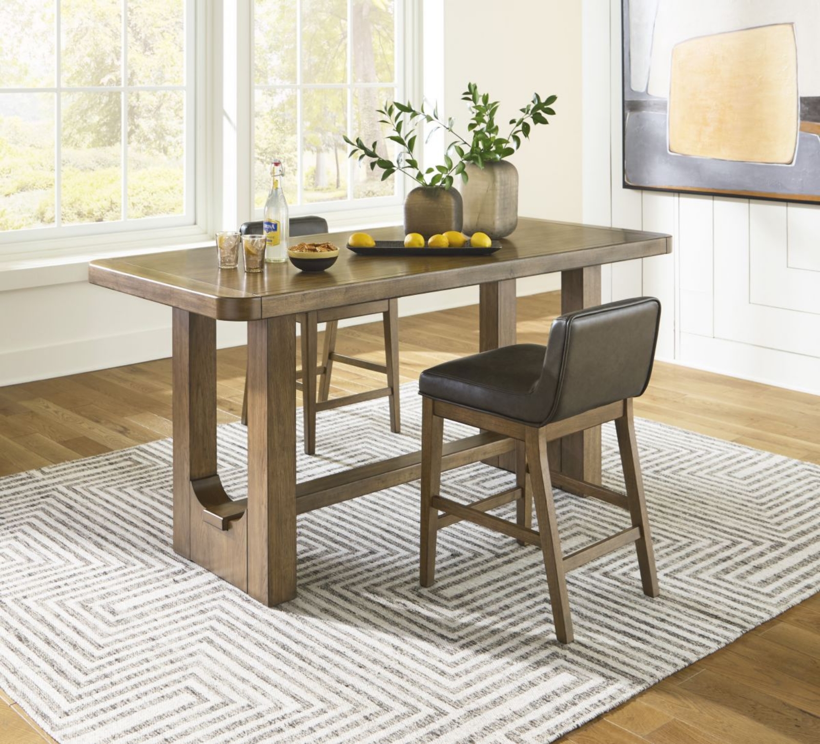 Cabalynn Counter Height Dining Table